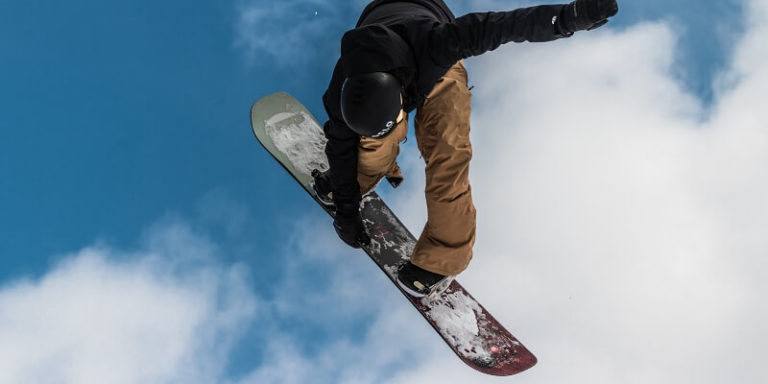 Top 5 Best Intermediate Snowboards to Get in 2024