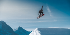 Burton Custom Flying V Review: Pros & Cons (2025)