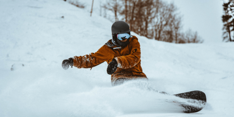 9 Best Snowboard Helmets in 2023 (Review + Buying Guide)